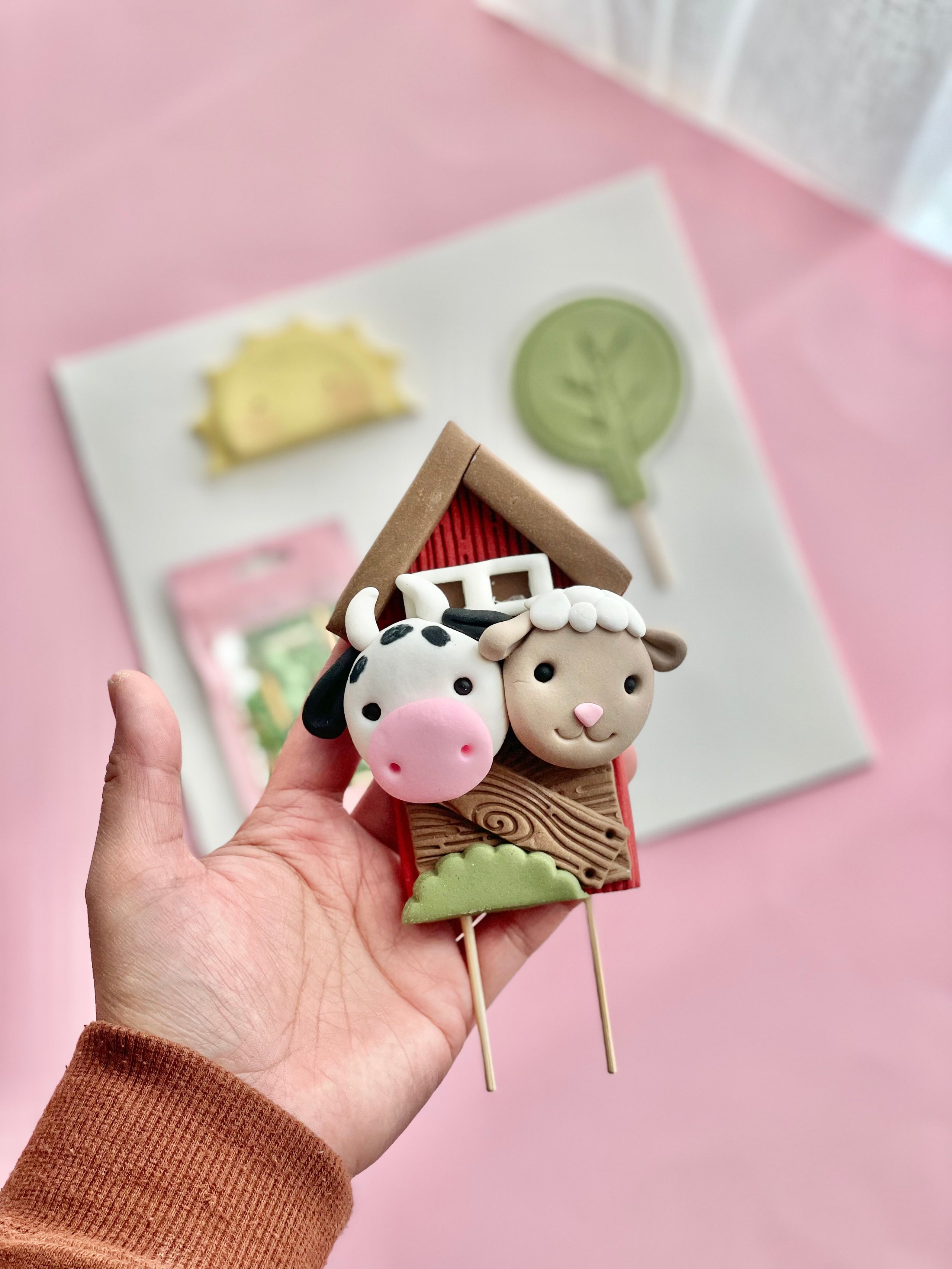 Barn + Sprinkle Set | Hello Cakers